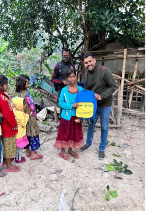 School Bag Distribution - ftbk-india.org