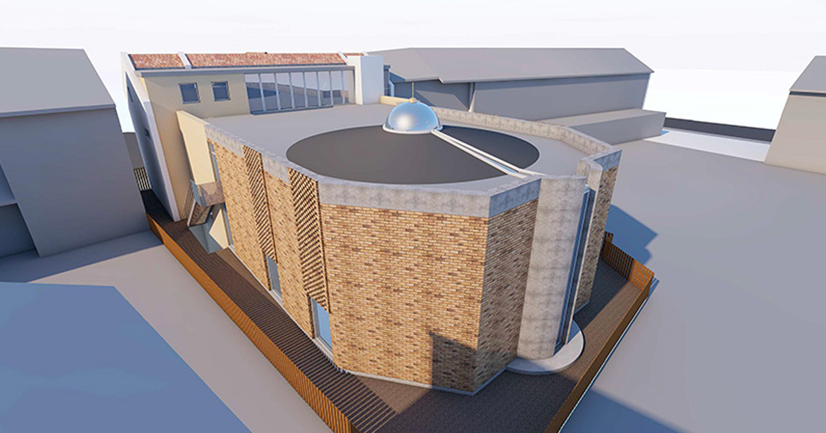 VIDEO: Report from the Maidstone mega mosque site - Britain First ...