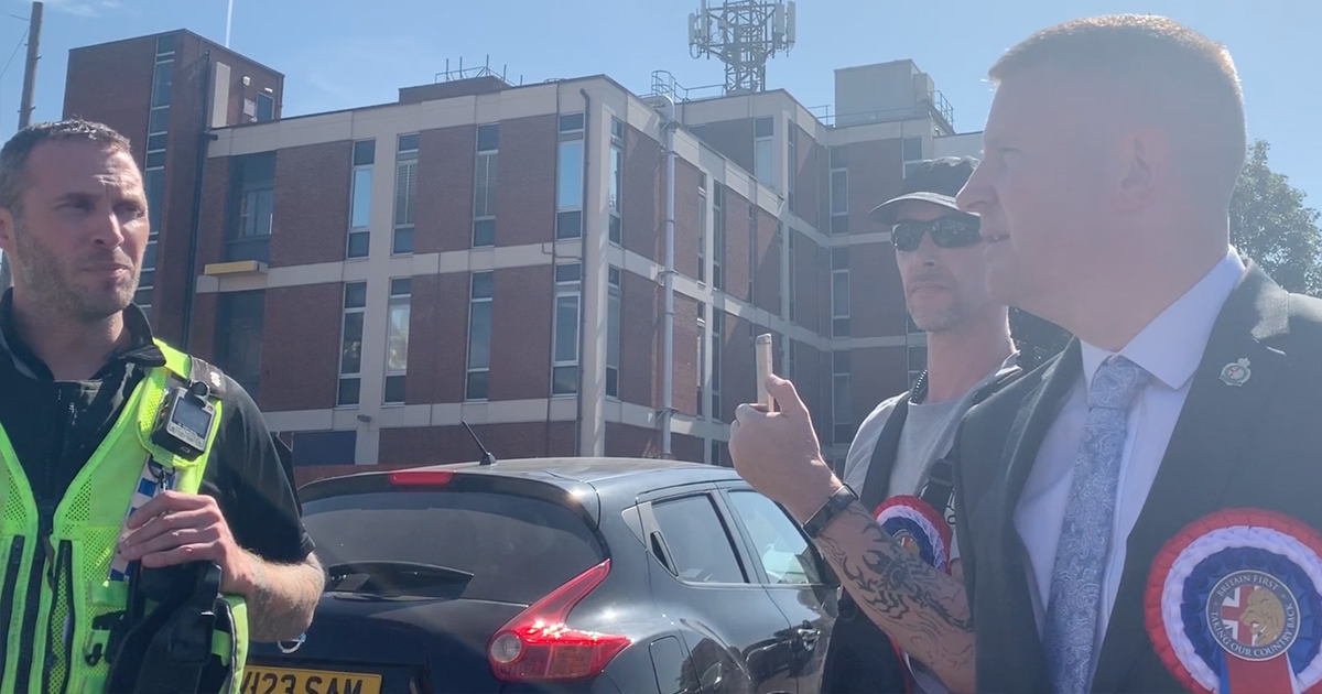 VIDEO: Giving the police in Rotherham a well deserved hard time ...