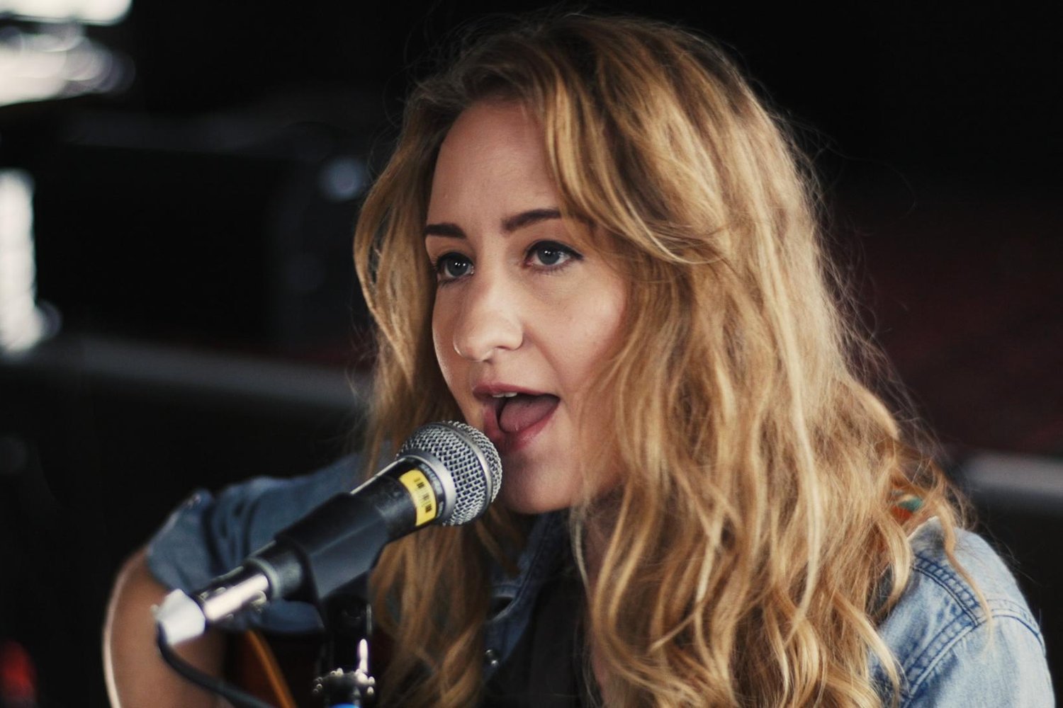Rolling Stone: Country Singer Margo Price Says She Opposes "High ...