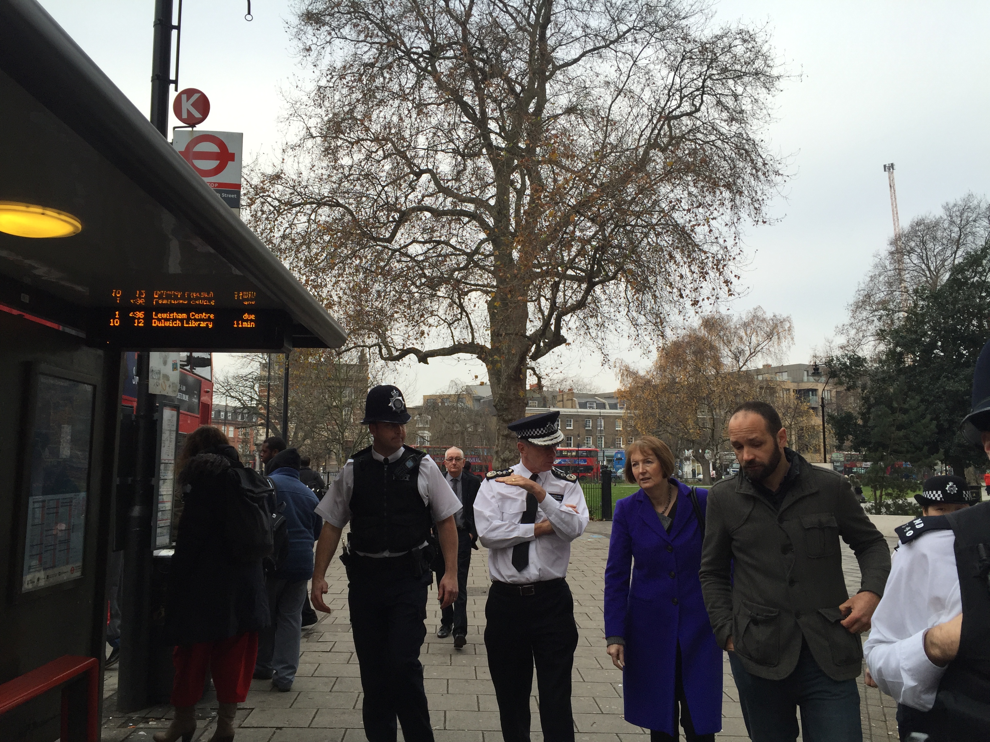 Southwark Police visit and #WalktheMet - Harriet Harman