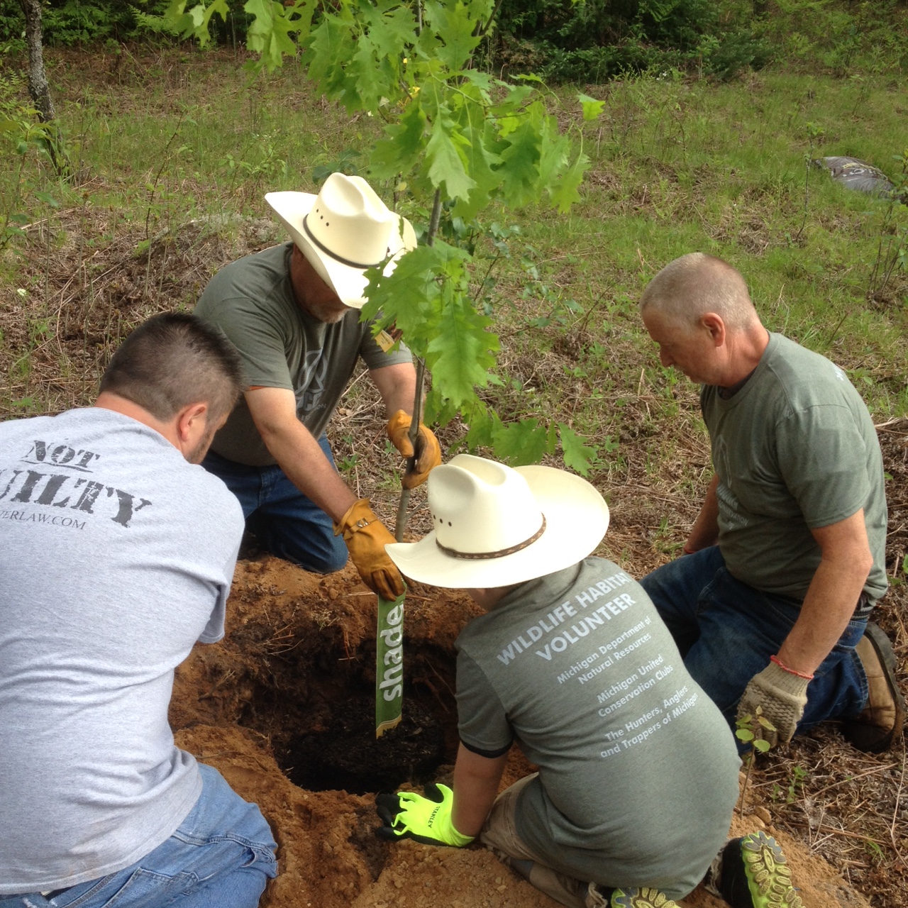 MUCC VOLUNTEERS WITH RMEF IN THE PIGEON RIVER COUNTRY - Michigan United ...