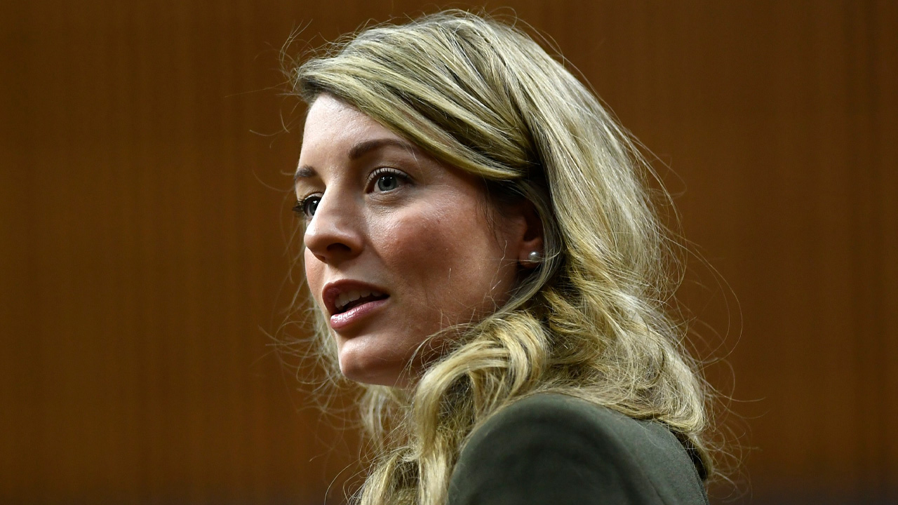 Minister Joly “never played any role” in $42k awarded to boyfriend's ...